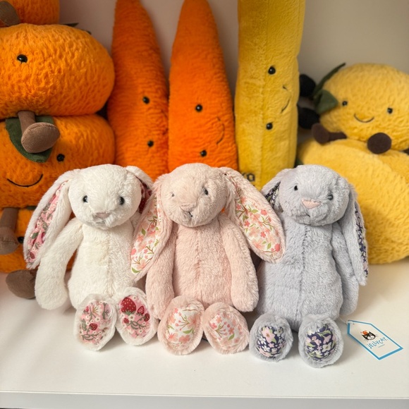 Jellycat | Toys | Jellycat 3 Small Bashful Blossom Cream Blush And ...